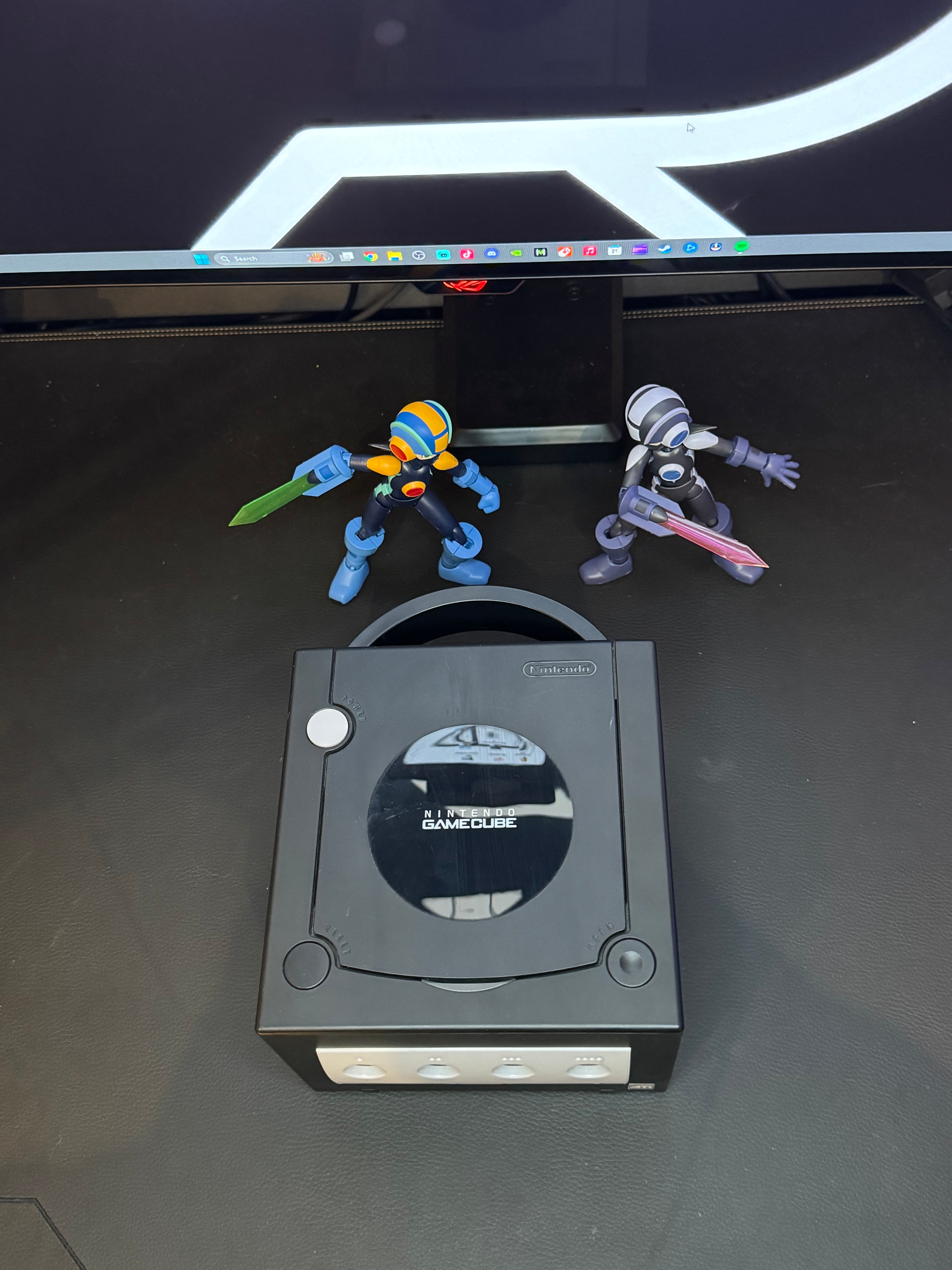 Nintendo GameCube [Black] – Final Boss Arcade